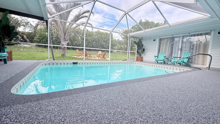 Family Home With Heated Pool In A Quiet Area - Jensen Beach, FL
