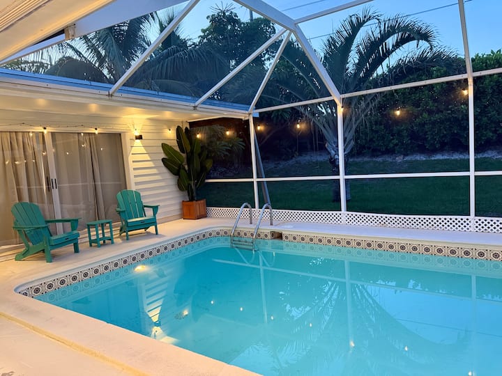 Family Home With Heated Pool In A Quiet Area - Stuart, FL