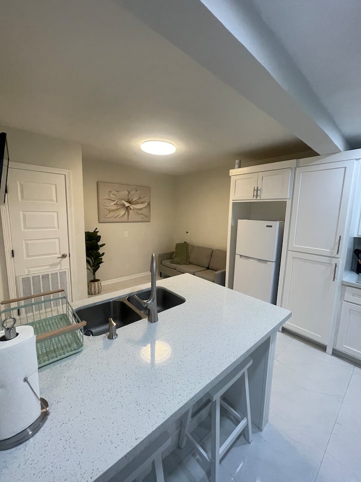 Two Bedroom Apartment Near Spacex - Brownsville, TX