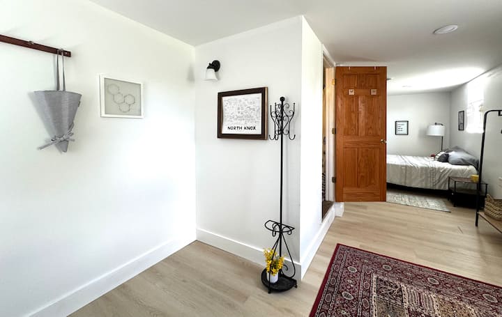 Studio Apt Close To Downtown - Knoxville, TN