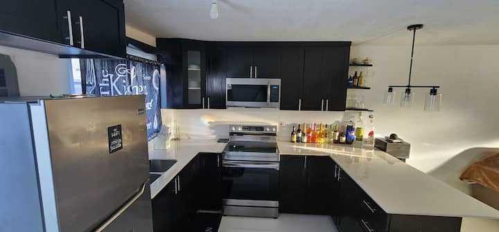 Cozy Comfort - Kingston