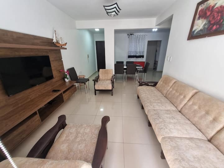 Apartamento Em Meia Praia. - Itapema