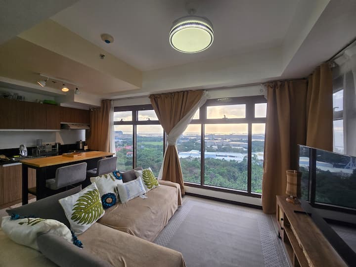 59 Sq/m Condo+free Parking+sunset View+wifi&netflx - Manila