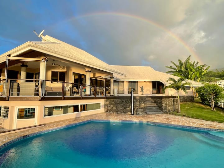 Villa Tetavake- 3chambres, 1 Bureau, Belle Piscine - 大溪地