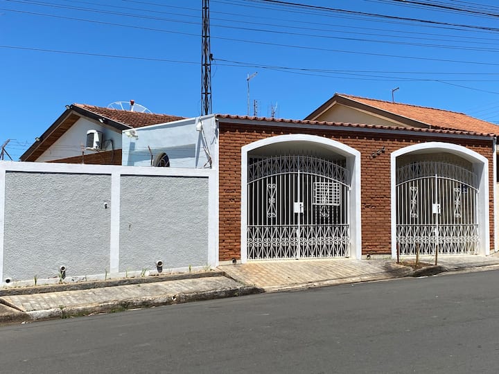 Casa Aconchegante Com Vista Para As Montanhas! - Águas de Lindoia