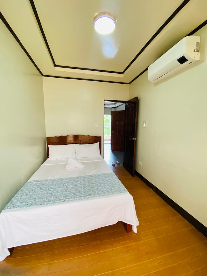 Alcon’s Transient House - San Nicolás de Ilocos