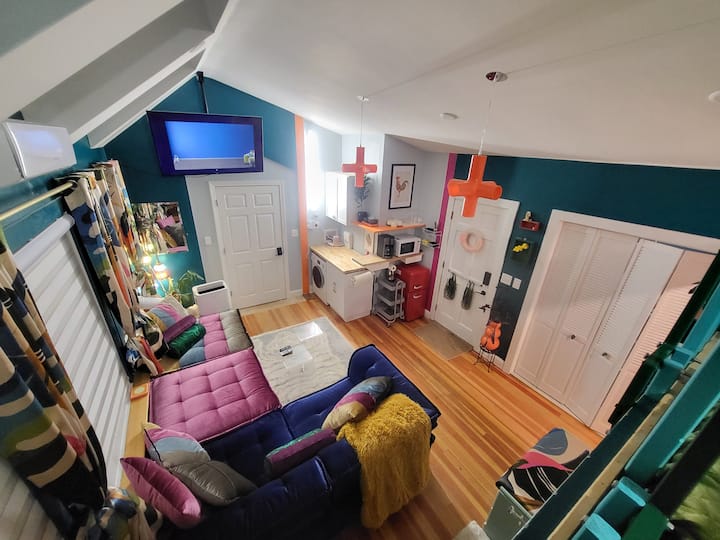 Lofted Studio En-suite - Rhode Island