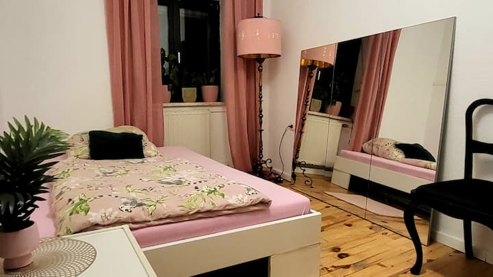 Gemütliches Zimmer In Der Saarbrücker Innenstadt - Saarbrücken