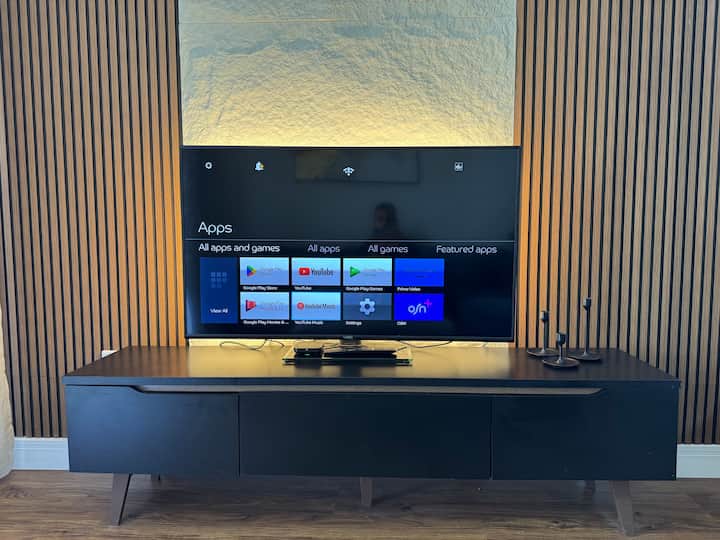 Escan Marina Tower Luxurious Apartment - Dubai