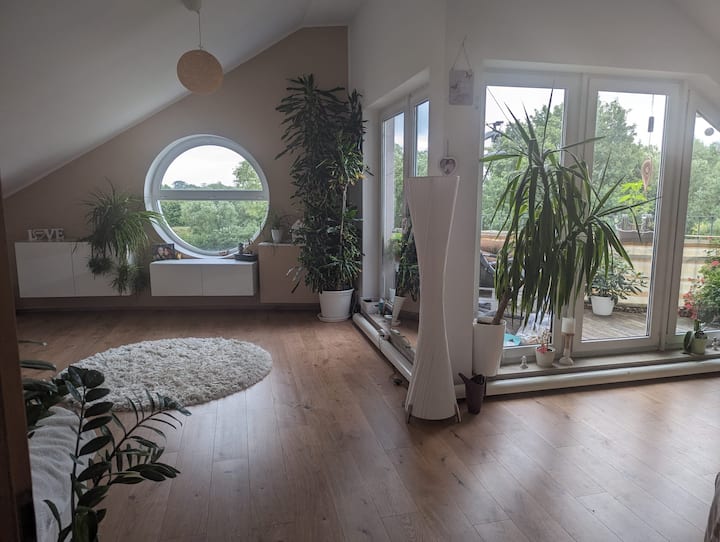 Gemütliche 2 Zimmer Dg Wohnung - Werneuchen