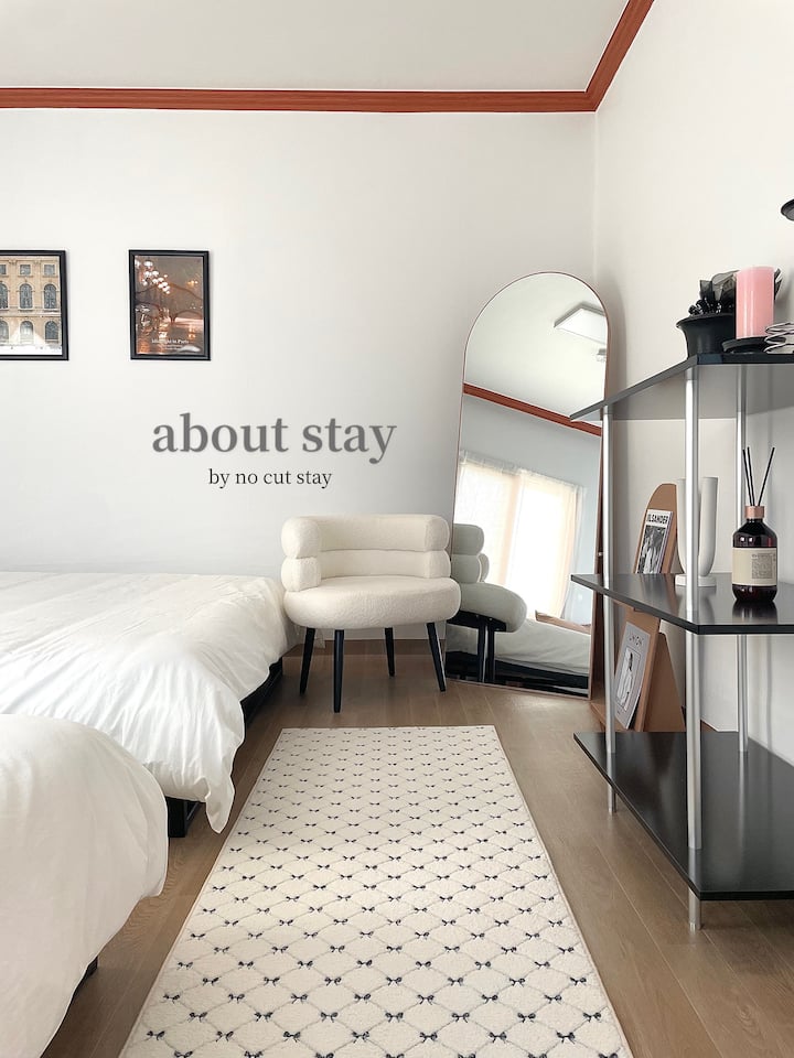 *광안리특가* 독채/ 짐보관/ 방4욕실2/ 침대5/ 최대12인/ 해변8분/ 남천역3분/ - Busan