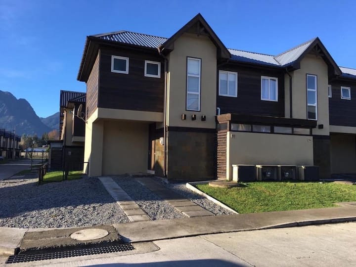 Casa En Condominio Pucón - Pucón