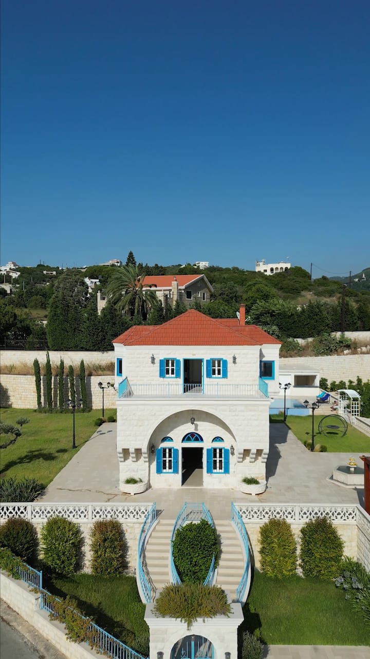 Bluehouselb Private Villa With Big Garden &  Pool - Lebanon