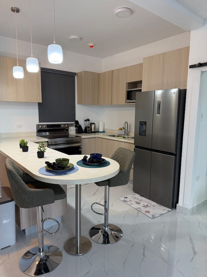 Suite Oasis Kingston With Ocean View Balcony - Kingston