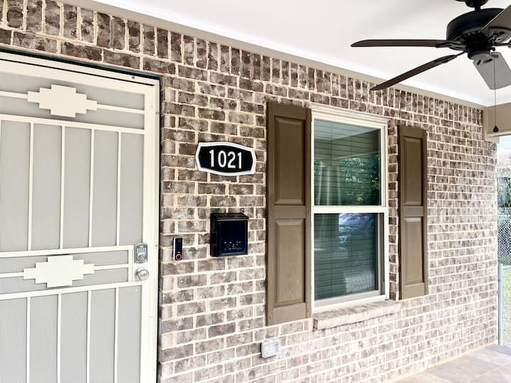 Charming 1-bedroom House - Montgomery, AL