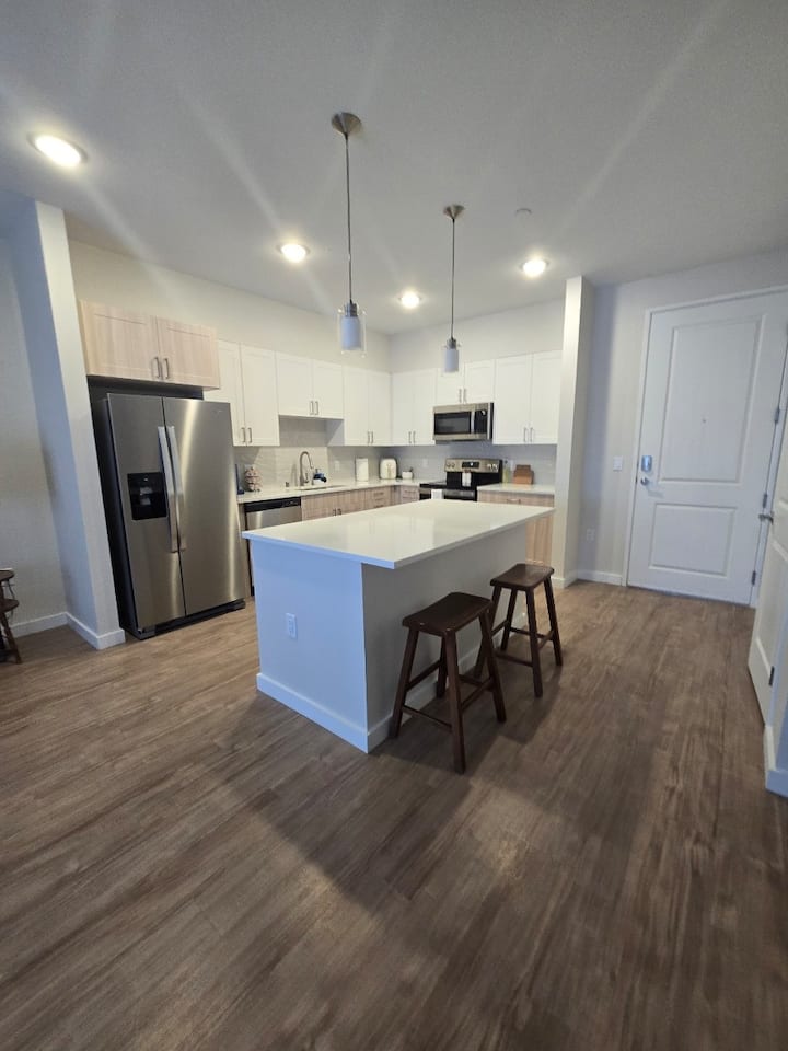 Handicap Accessible 1st Floor Apartment - Rio Rancho, NM