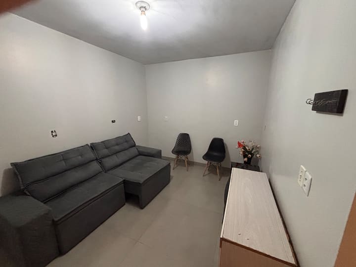 Kitnet Aconchegante Tudo Perto - Rio Verde