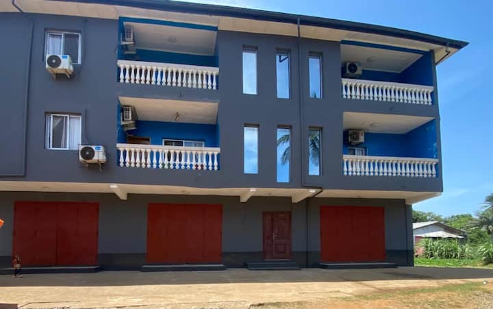 Welcome To Your Sinkor Home. - Monrovia