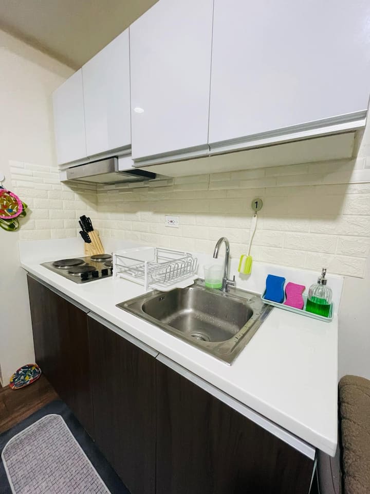 Makatistays@air Residences 2brs Unit - Makati