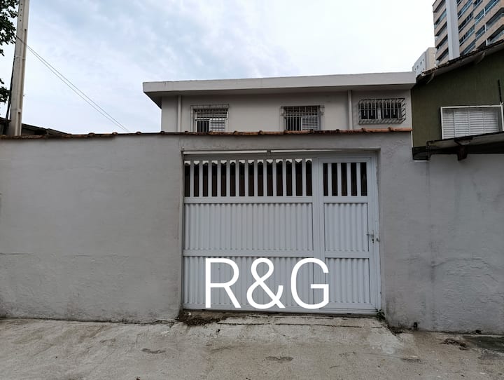 Casa Para Aluguel Temporada. - Santos