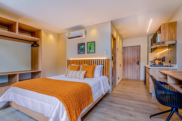 C301 | Loft De Lujo En Granada | Zona Turística - Versalles