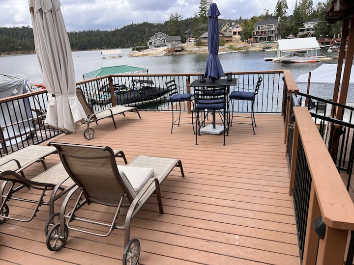 Lakefront Paradise Cove With Private Dock Views - Bass Lake, CA