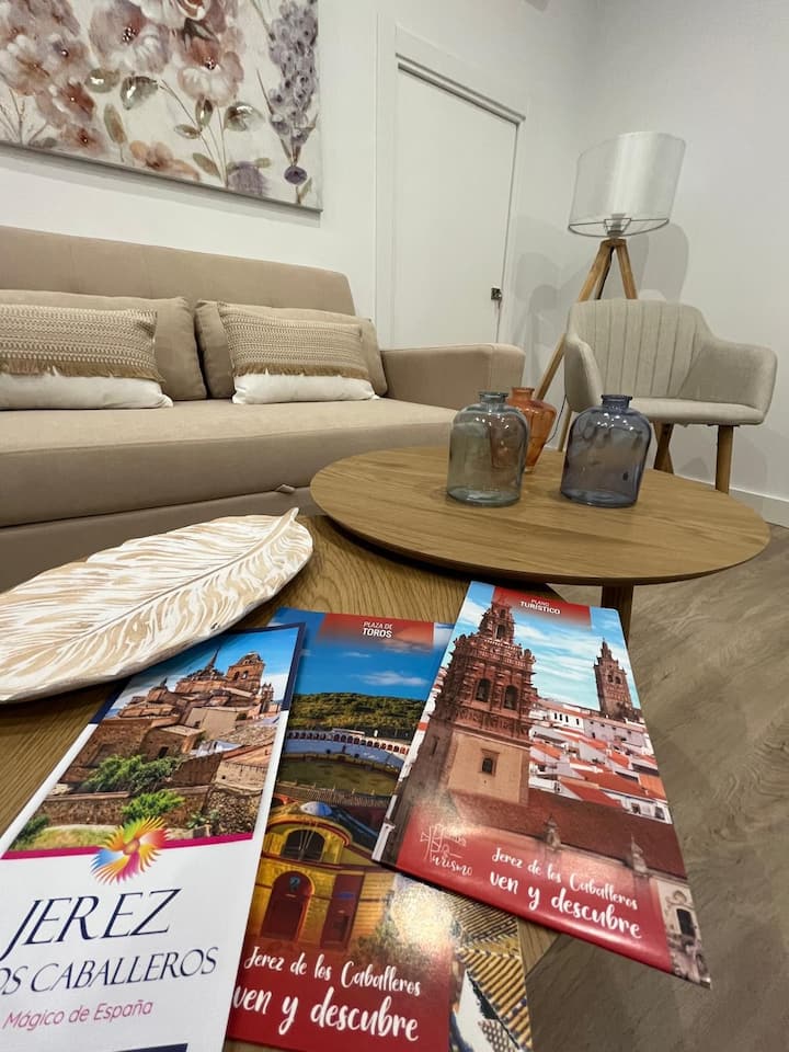 Apartamentos San Miguel
Planta Baja - Jerez de los Caballeros
