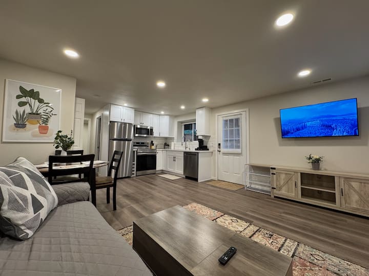 New Construction 1br / 1ba Unit (28+ Days) - Bothell, WA