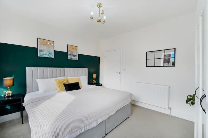 10%off|7nights|relocation|wifi|parking|sleeps5 - Bedford