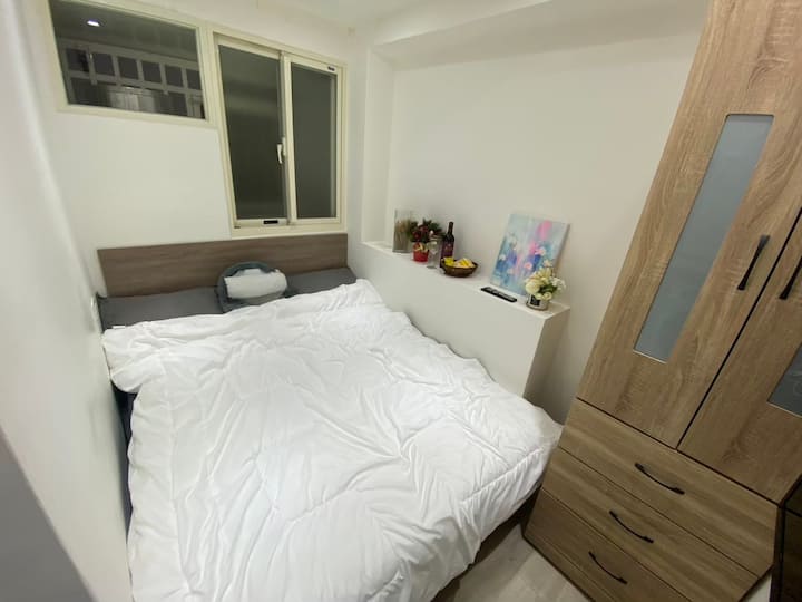 Linda’s Houseno.2:西門商圈~ 獨立衛浴雙人甜蜜套房《1張雙人床》 - Taipéi