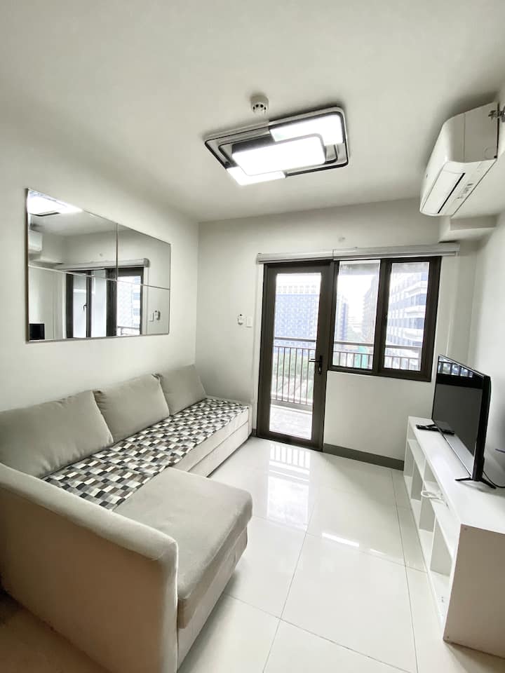 Spacious 2br & 2bath In Moa Pasay (S Residences) - Manila
