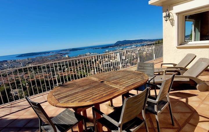 Toulon, Vue Imprenable Sur La Rade (6 Pers.) - La Seyne-sur-Mer