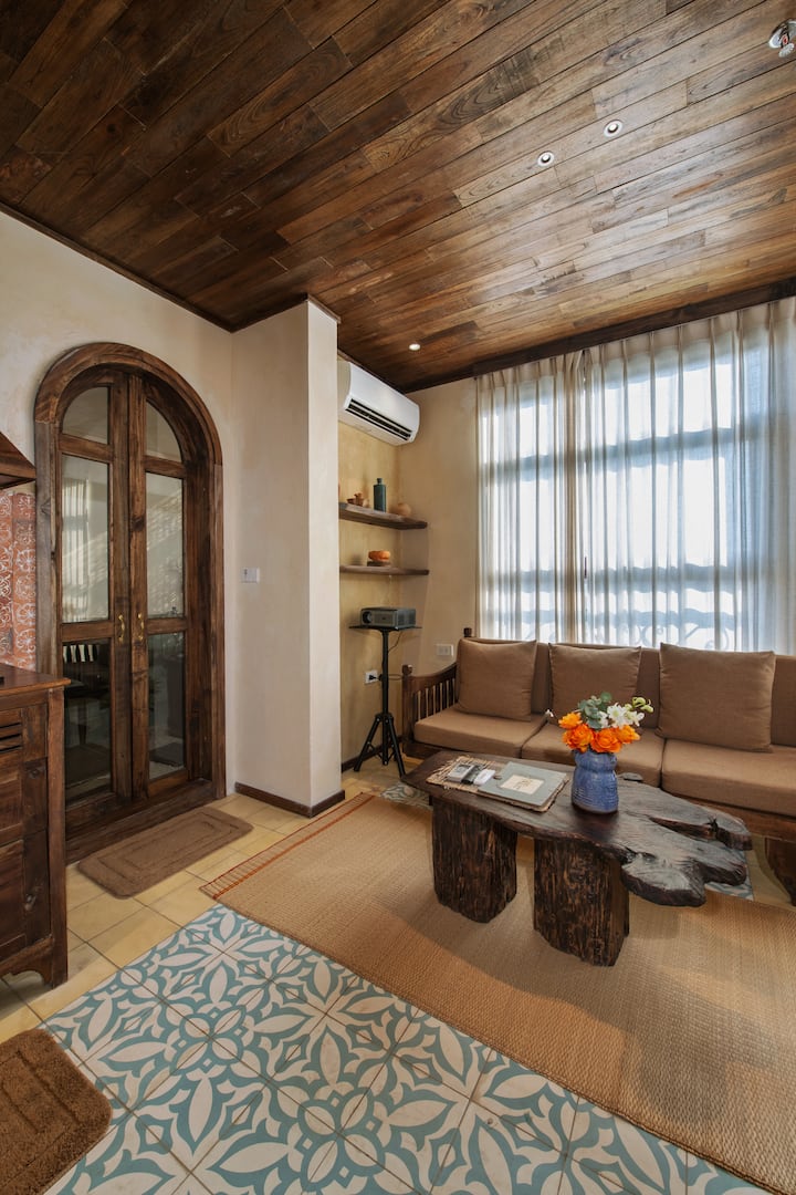 4. Retreat Apt | Elevator, Free Laundry, Projector - Vietnam