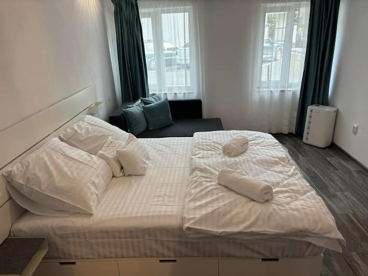 Old Town Family Studio •Walk To Piața Sfatului - Brașov