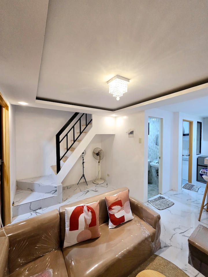 Aesthetic Home In Naic - Cavite