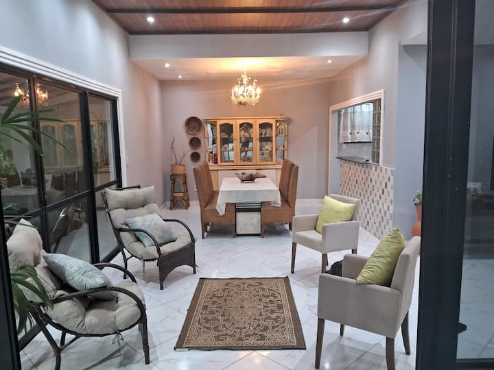 Linda Casa Frente Ao Mar - Lauro de Freitas