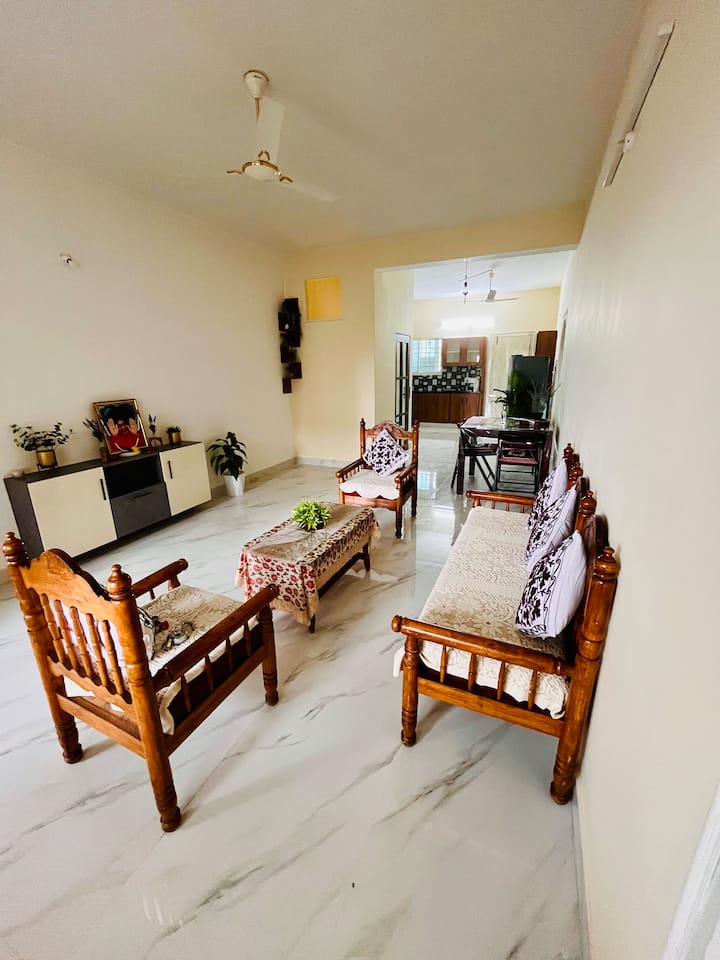 Entire Flat In Puttaparthi, Anantapur - Puttaparthi