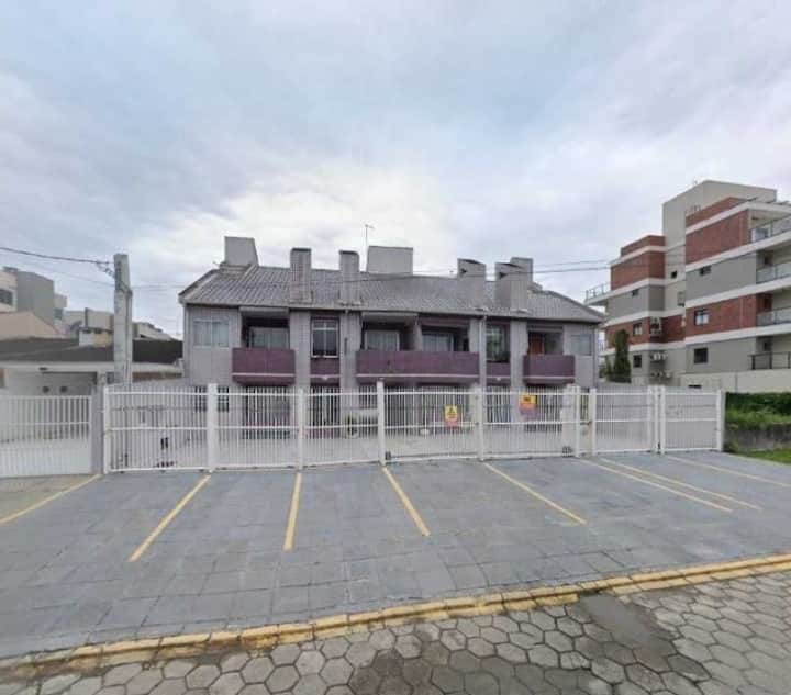 Apartamento Bal. Caiobá C/ Churrasqueira Na Sacada - Matinhos