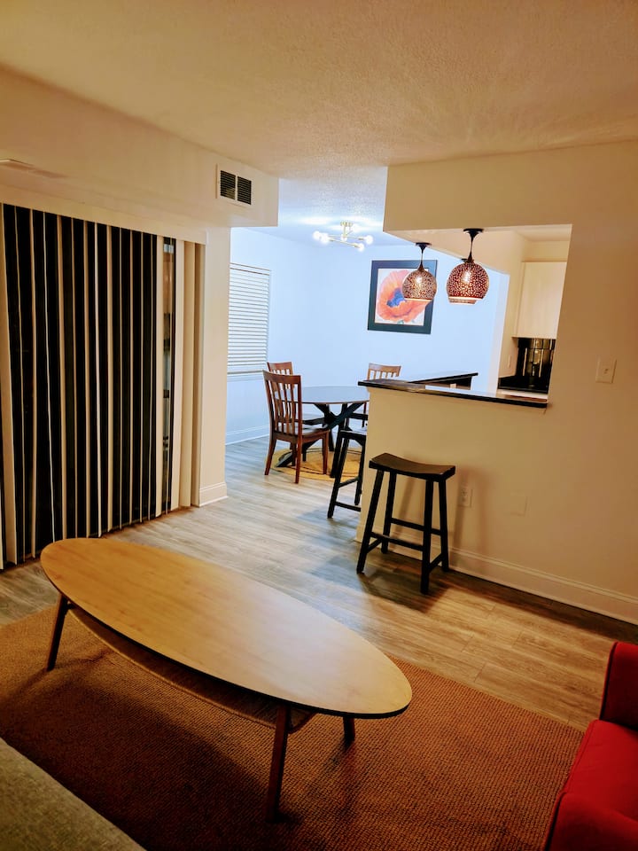 Quiet Getaway - Herndon, VA