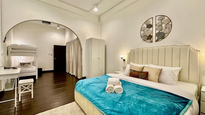 Bangrak House 200m. Bts Saphantaksin,in City,bkk - Bangkok