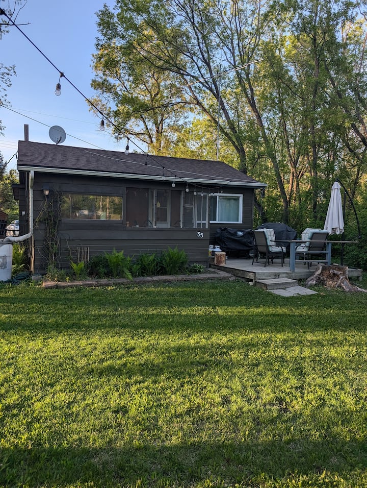 Piney Lodge - Manitoba