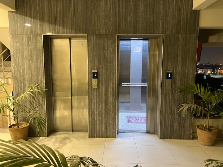 Rf Homes 3br Condo | City Central | Safe - Karachi