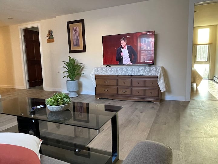 Sweet Two Bedroom In Downtown - Charlottetown