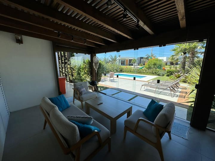 Casa Aconchegante Em Condomínio. - Xangri-Lá