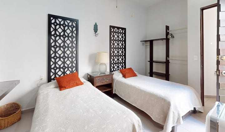 D6 Habitación Doble, Acceso Privado, En El Centro - Guadalajara