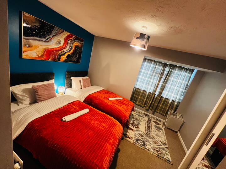 Beautiful 2beds/luton Airport&train Nearby/parking - Luton