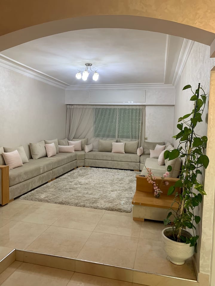 Appartement Moderne Et Familial - Témara