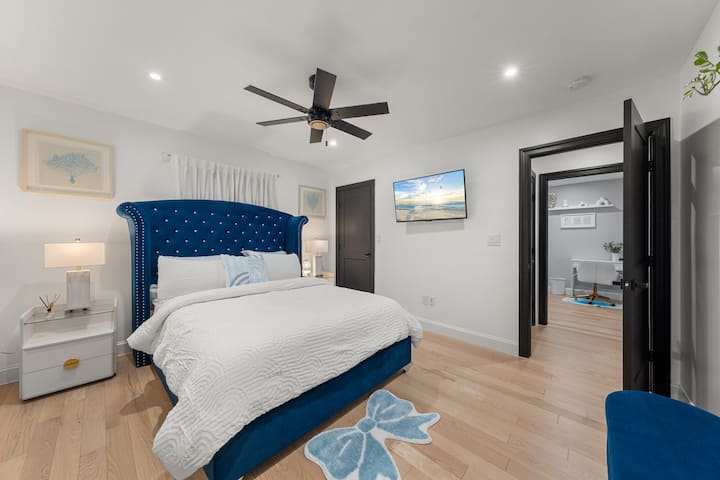 Entire Second Floor House 2 Bedroom &2 Bathroom - Edgewater