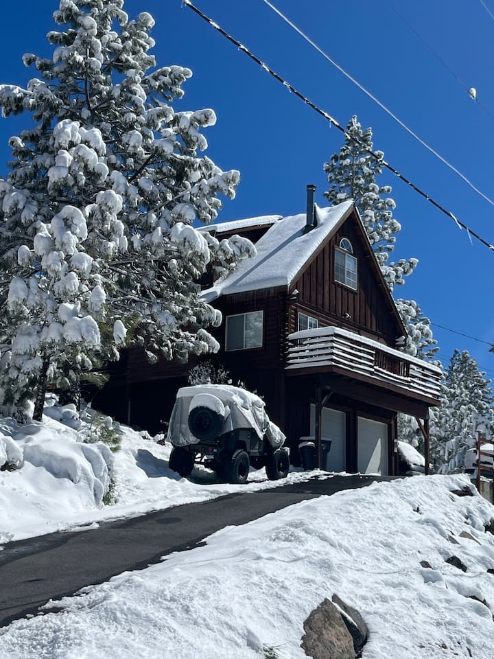 Cozy Log Cabin With A View - Truckee, CA