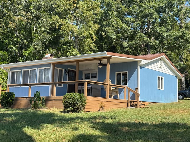 Cody's Cabin - Cross Hill, SC